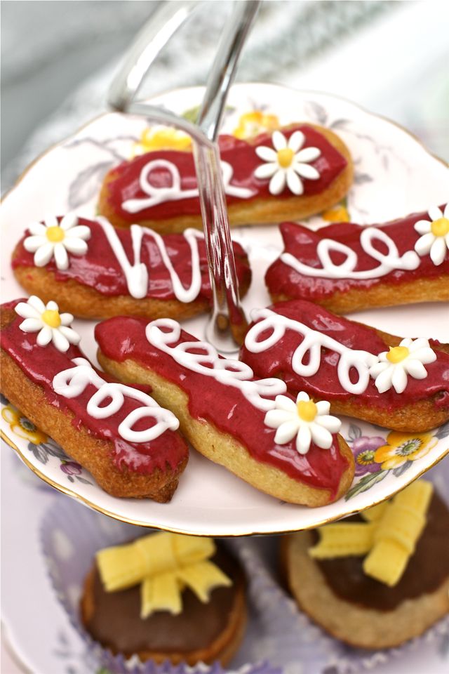 French Fancies For Cheats With Instant Fondant Fancy Icing