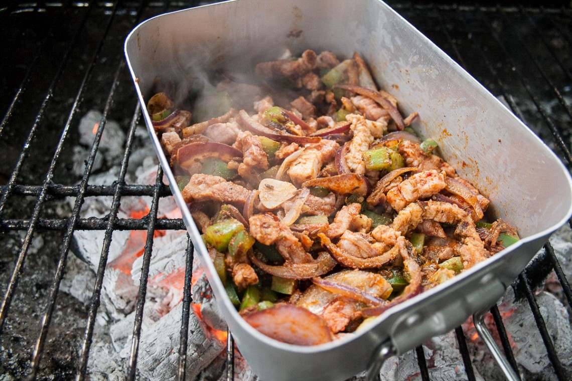 Campfire Shakshuka | Maison Cupcake